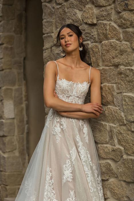 Madi Lane Wedding Dresses in Canada | The Dressfinder